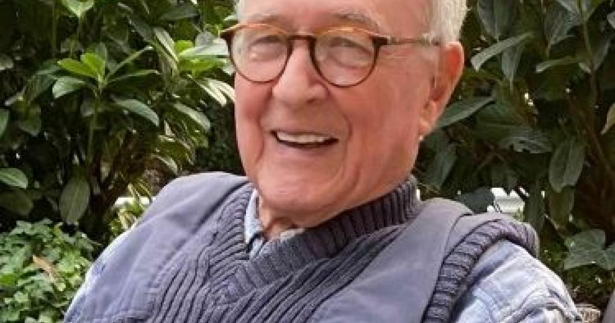 Sam Holt, Pioneer of Public Broadcasting (Win 24,Vol:69 Issue:1)